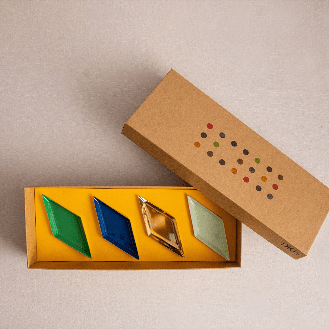 Hira Mini Plate (Set Of 4) Gift Box