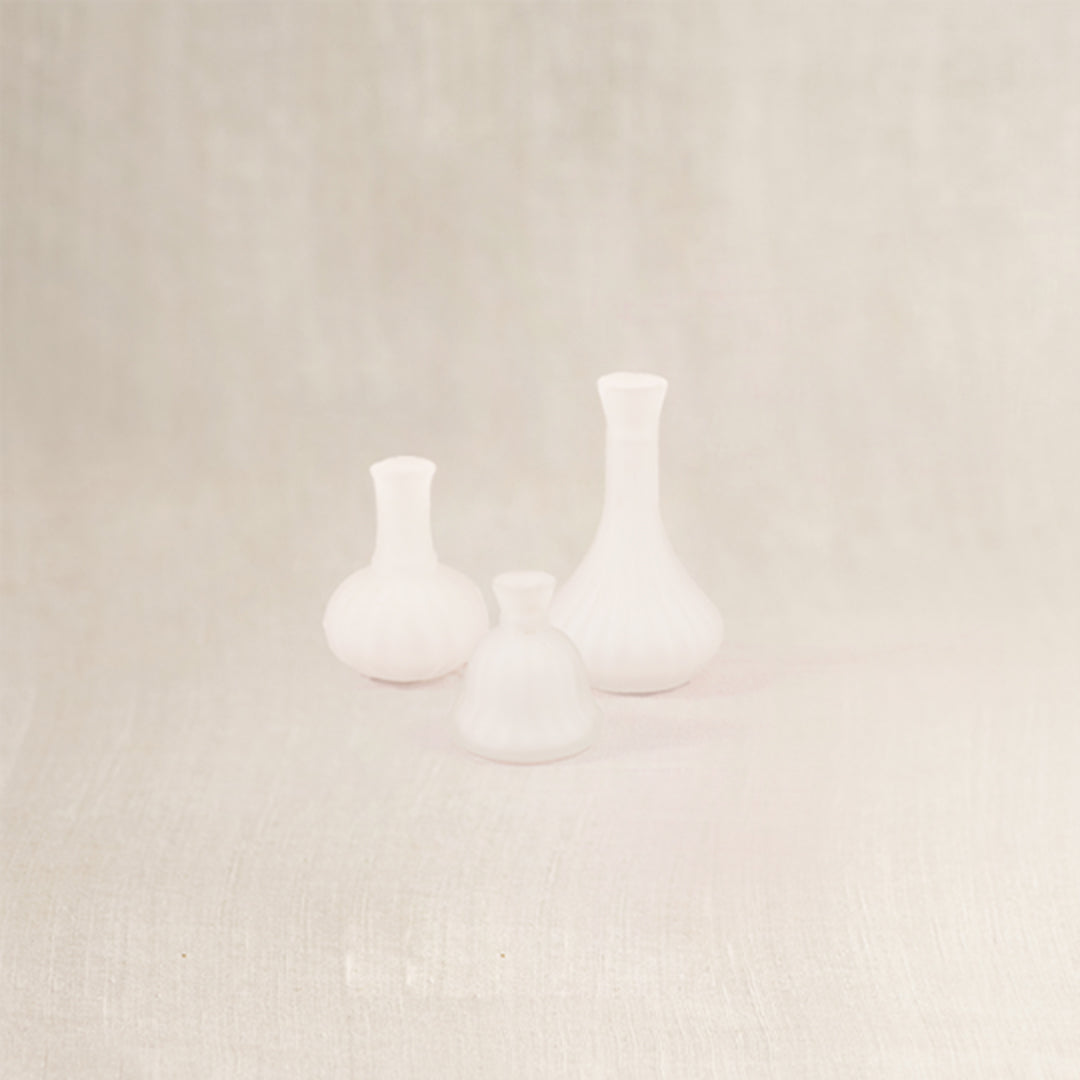 Mini Mogul Bud Vases (White)